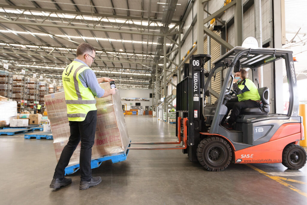 The Tilt Test - Universal Packaging