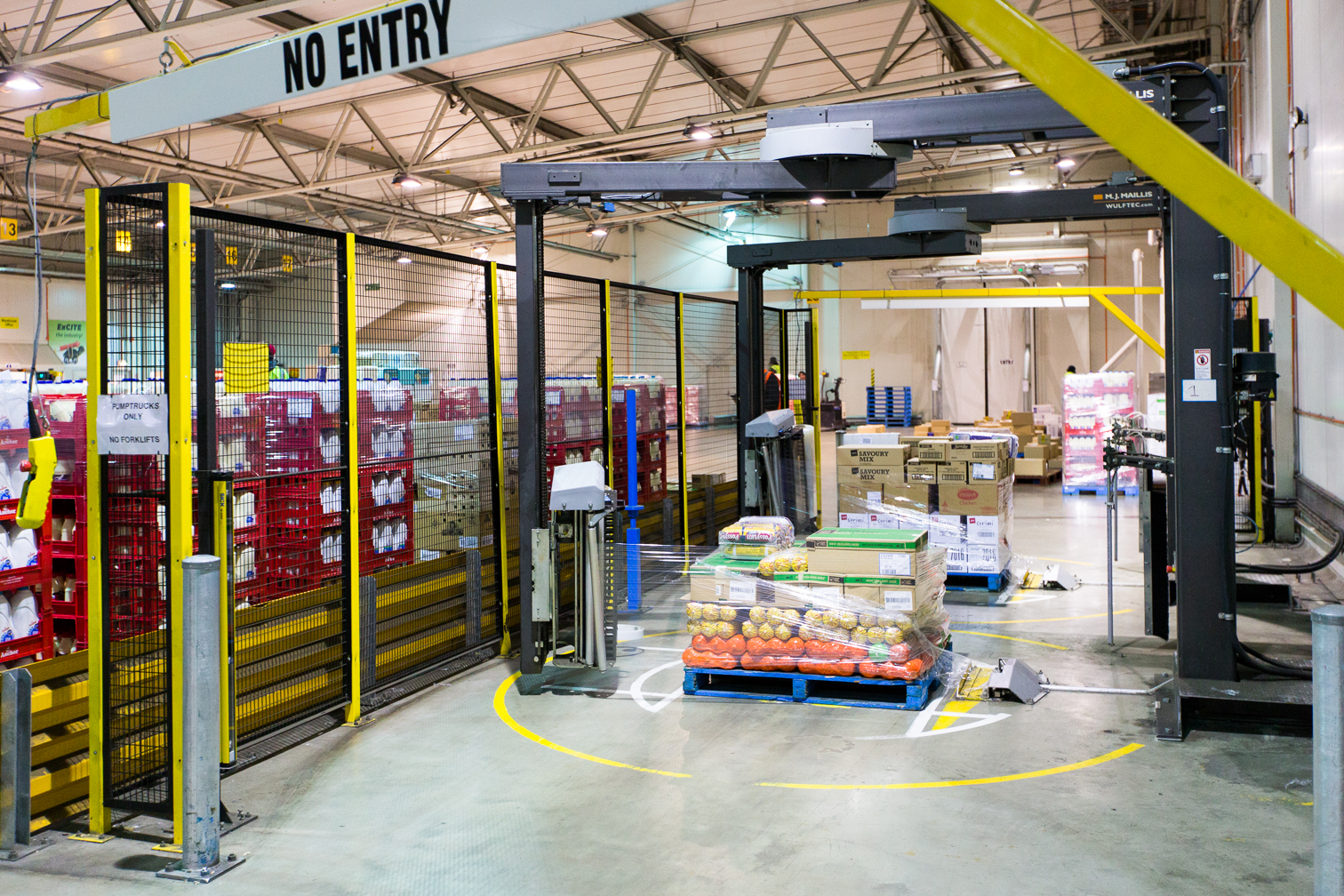 Time to hand it over - Universal Packaging