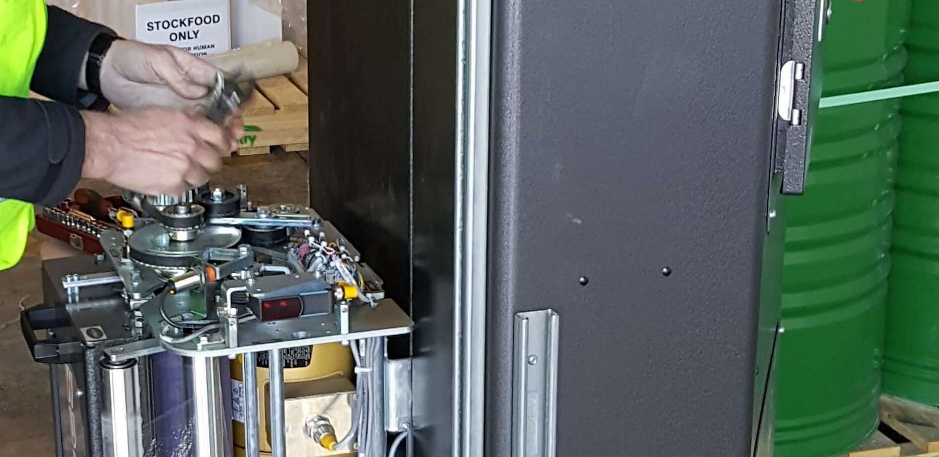 At Your Service: Manual Labour? - Universal Packaging